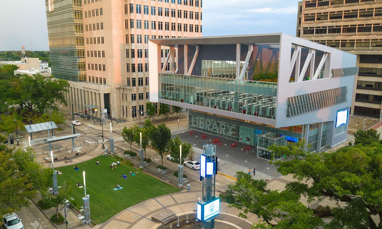 River Center Branch Library Baton Rouge - WHLC Architecture