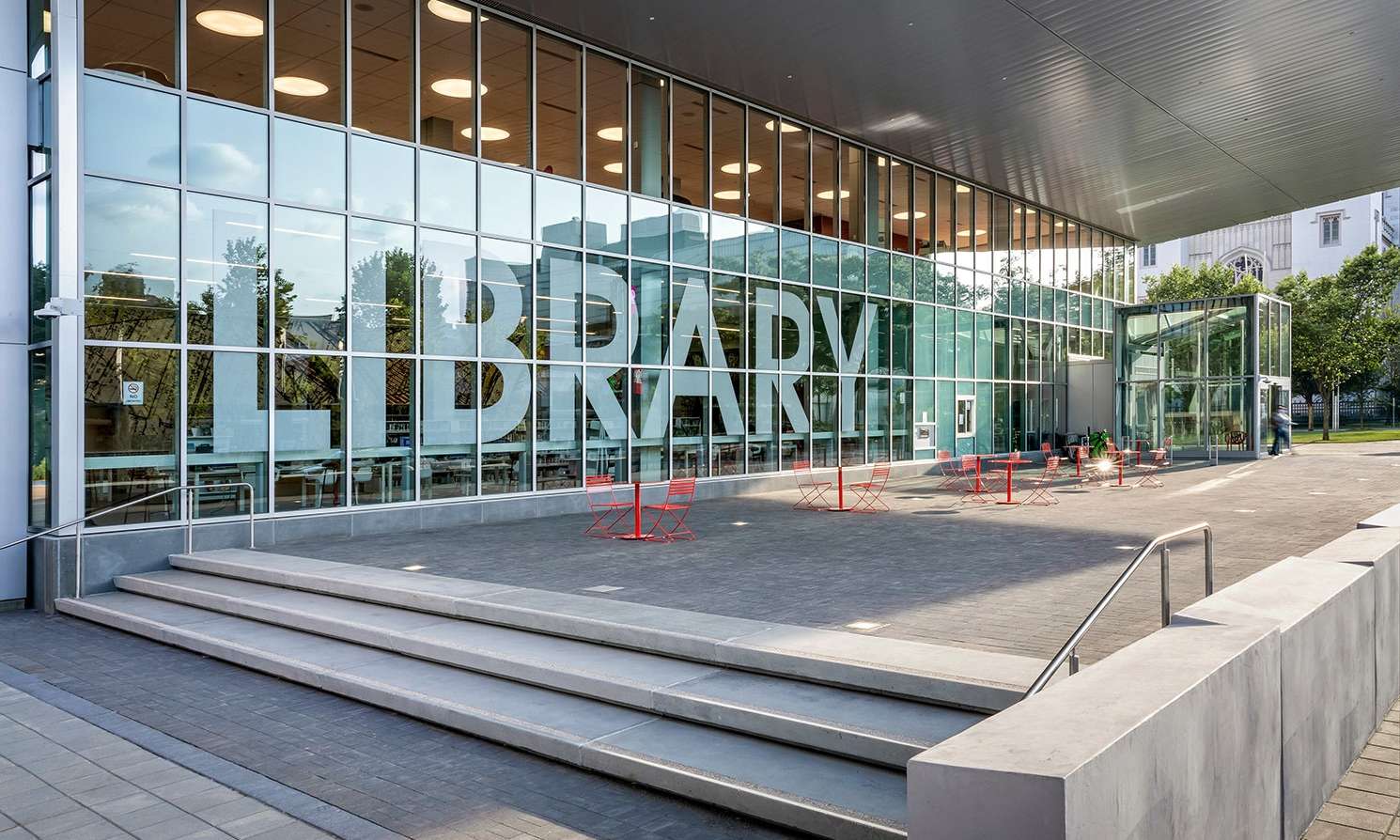 River Center Branch Library Baton Rouge - WHLC Architecture