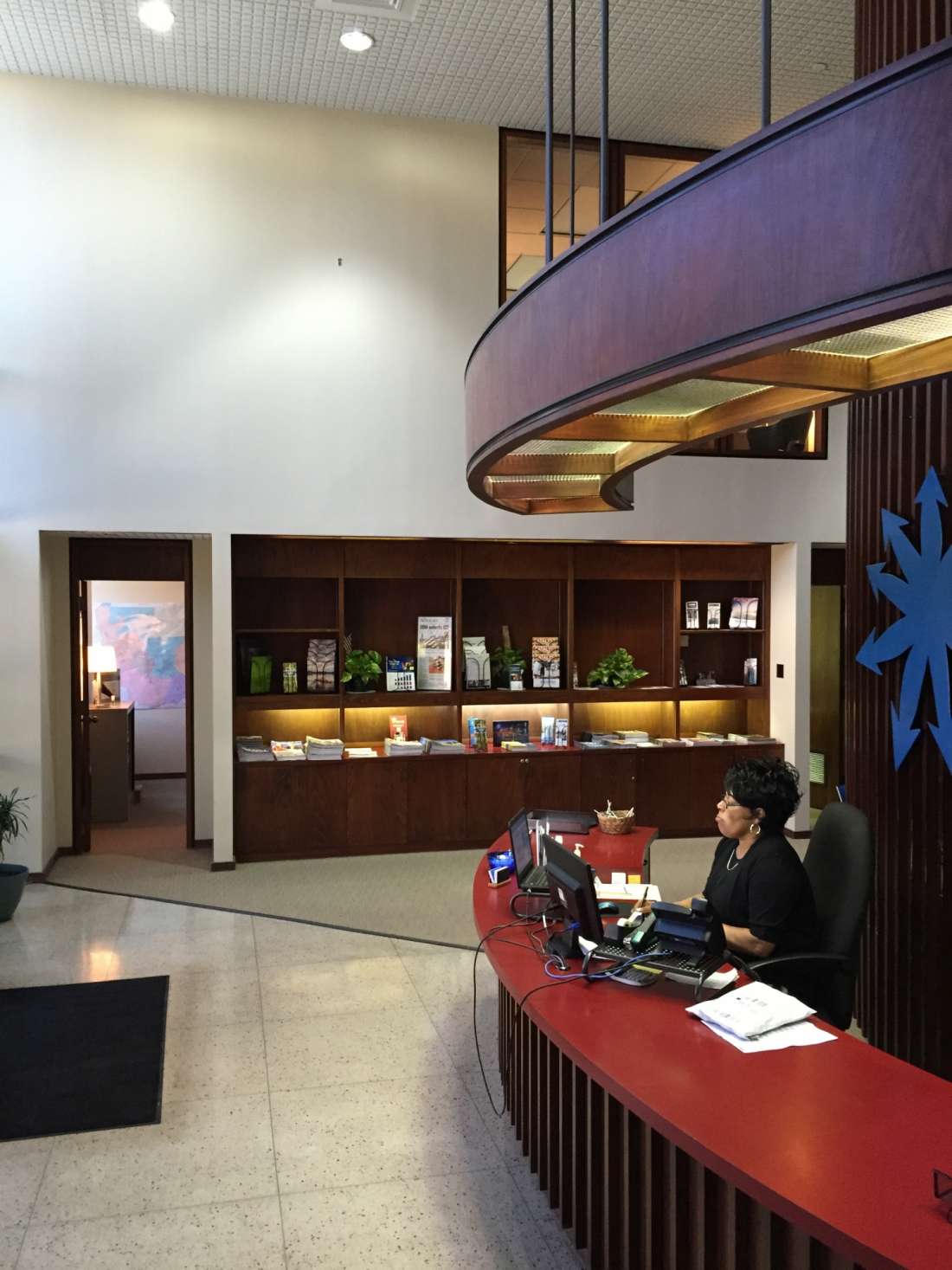 The David E. Roberts Center for Economic Development - WHLC Architecture